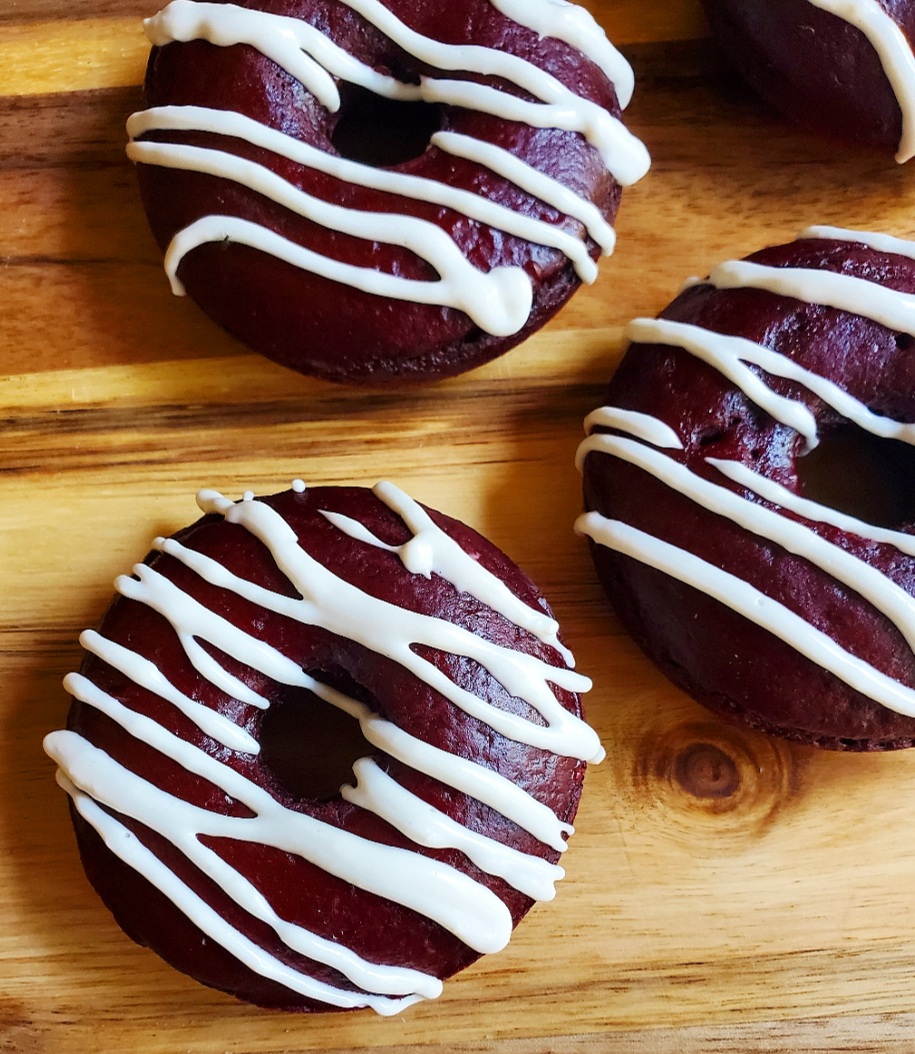 Red Velvet Donuts - Lite Cravings