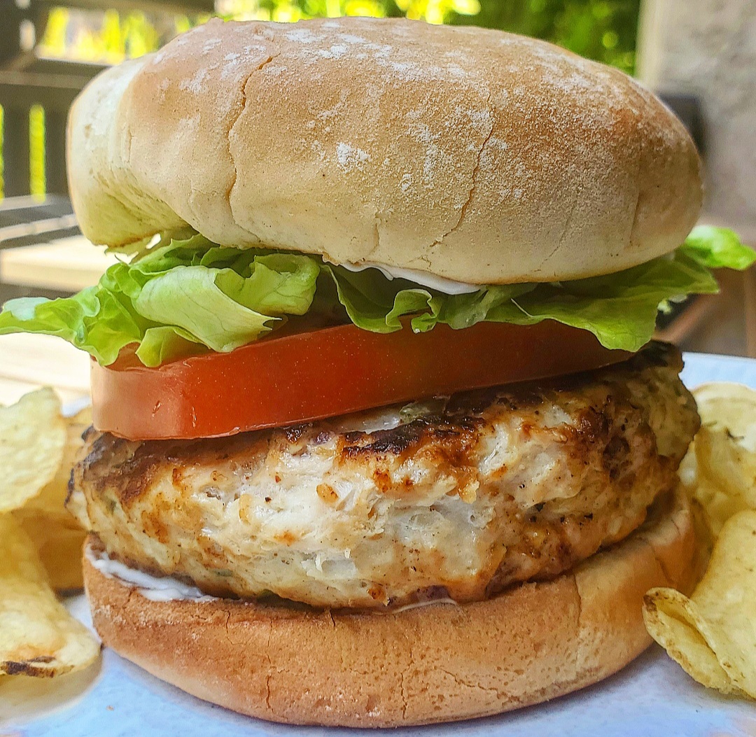 Chicken Bacon Ranch Burgers - Lite Cravings