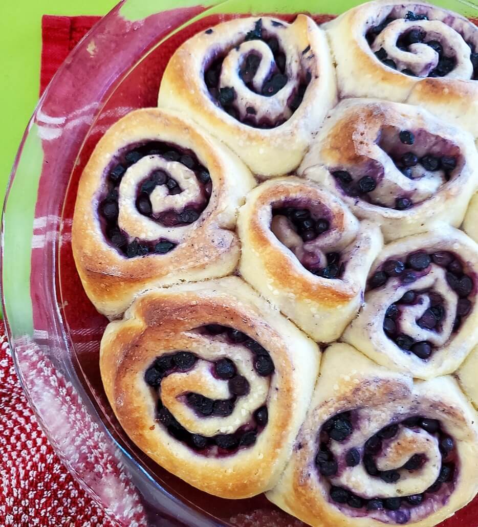 Blueberry Sweet Rolls - Lite Cravings