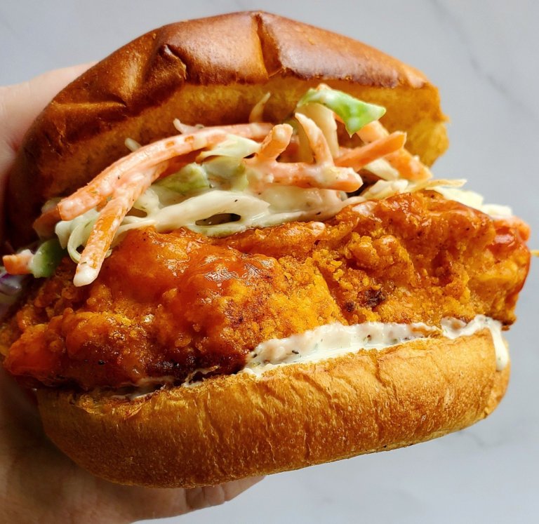Crispy Buffalo Chicken Sandwich - Lite Cravings